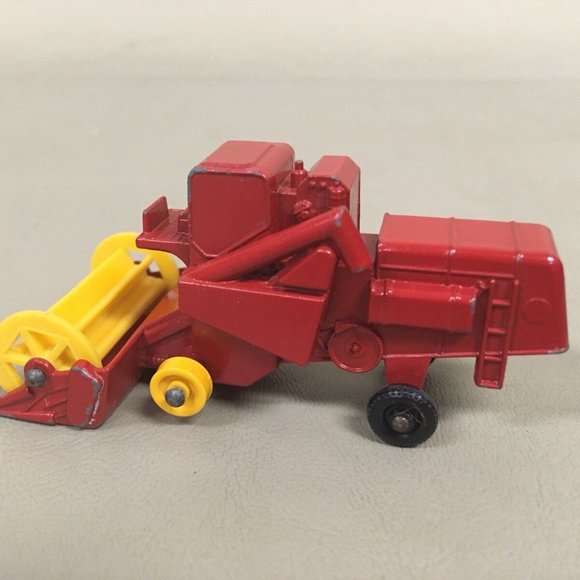 Toys | Matchbox Lesney Claas Combine Harvester Farm Series 65 Yellow ...